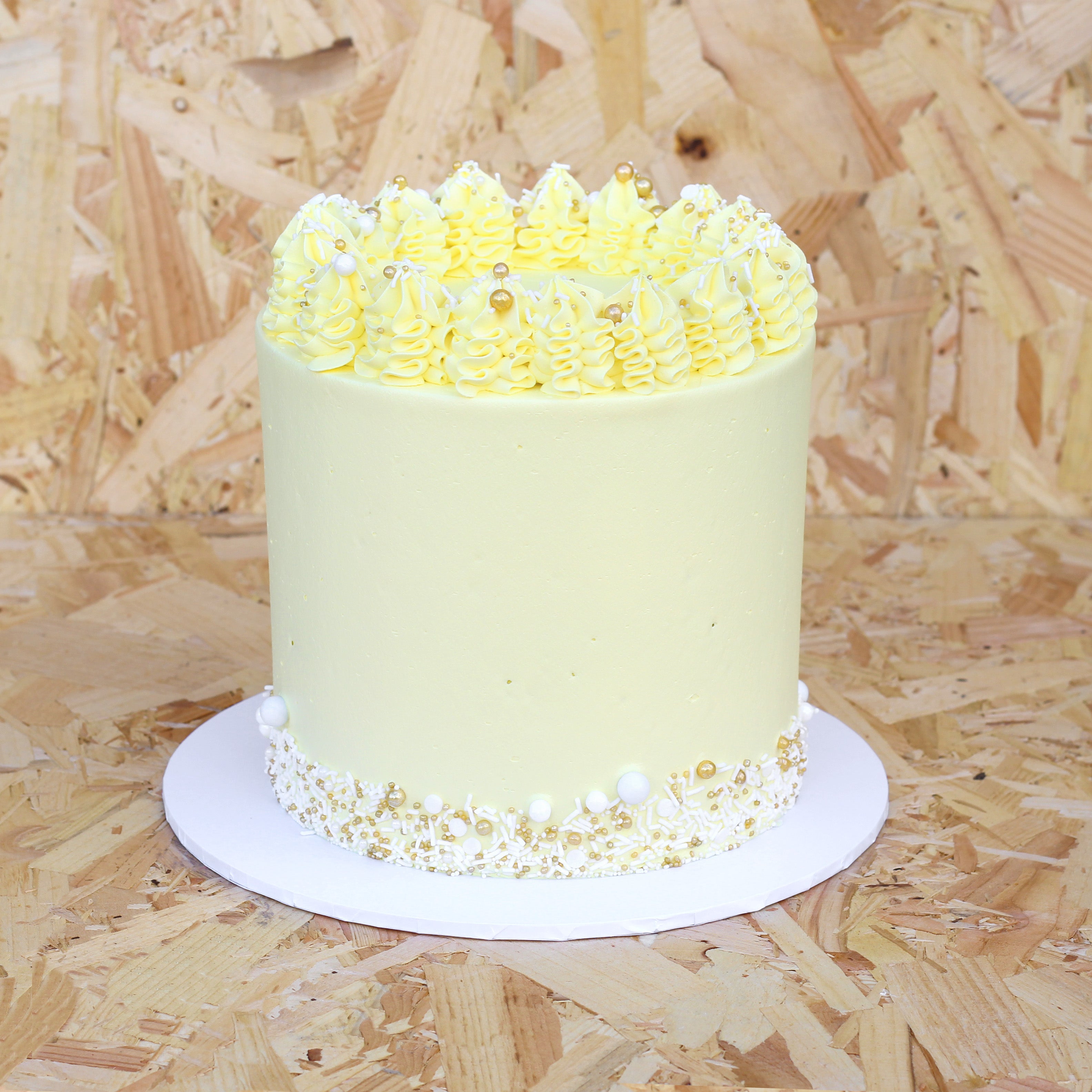 Yellow And White Round Cakes The Gift – Cakes Plus