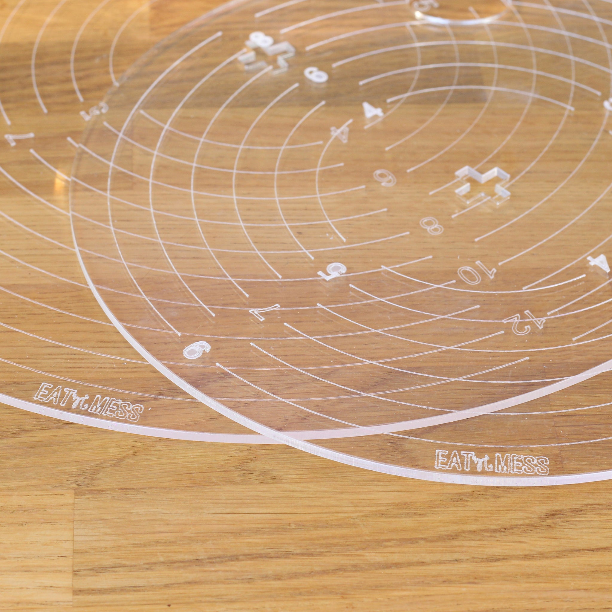 Cake Pin Plate - Central dowel guide – Eatnmess